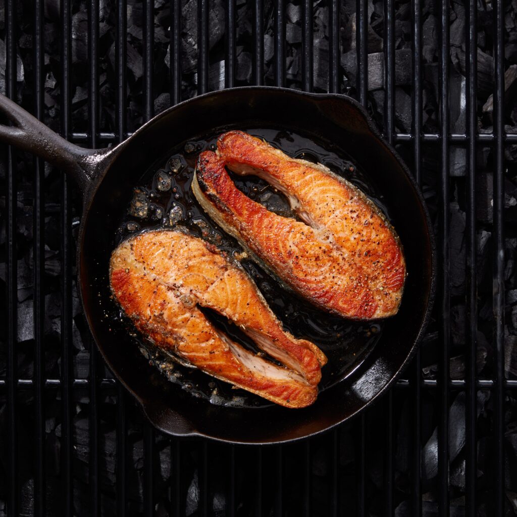 Grill Like a Pro: Using Skillet on Your BBQ - housekeepingmaster.com