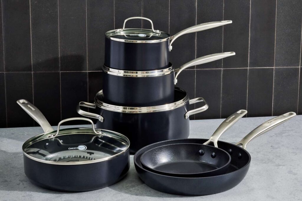 Cerastone Cookware Review: The Best Non-Stick Pans? - housekeepingmaster